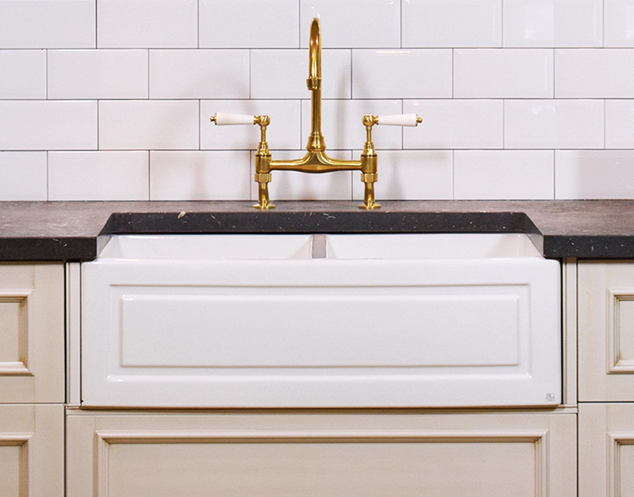 Double French Farmhouse Sink - 833 x 500 x 250mm – Renaissancebathrooms